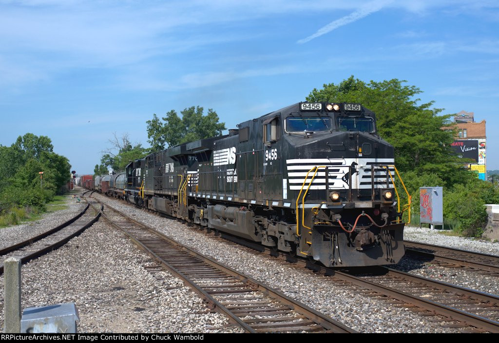 NS 9456 - Westbound